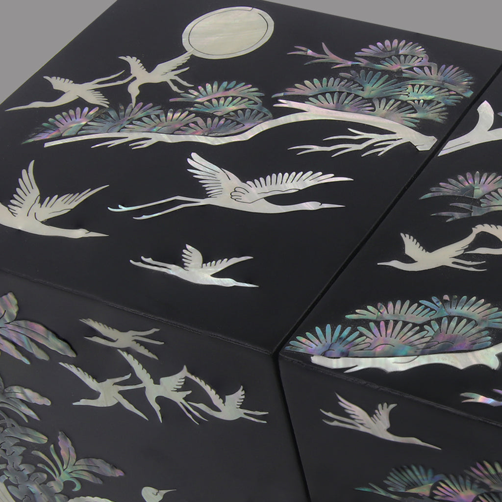 Pine & Crane Najeon Chilgi folding cabinet – BIROSO