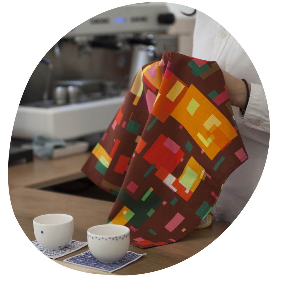 Red Patchwork Kitchen Cloth – BIROSO