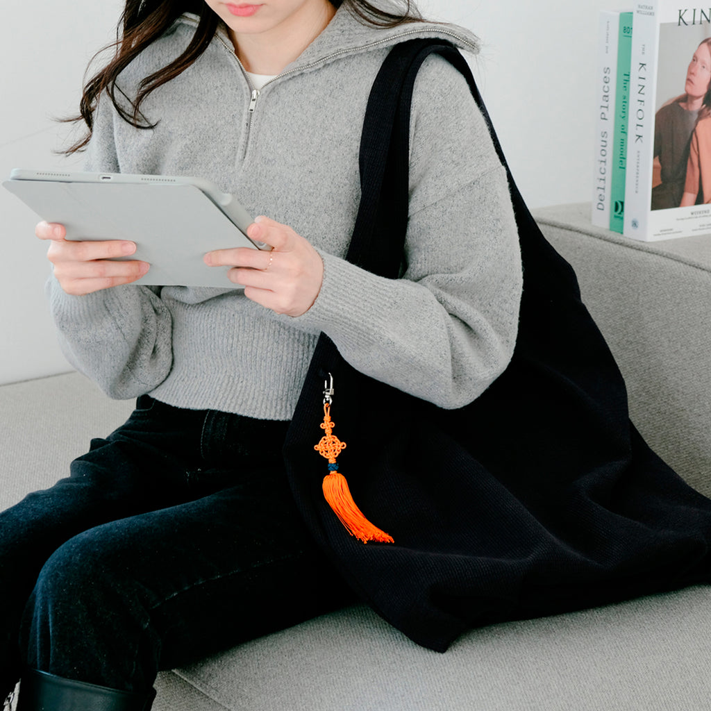 Joseon Norigae Nubibag: Embracing Tradition and Elegance – BIROSO